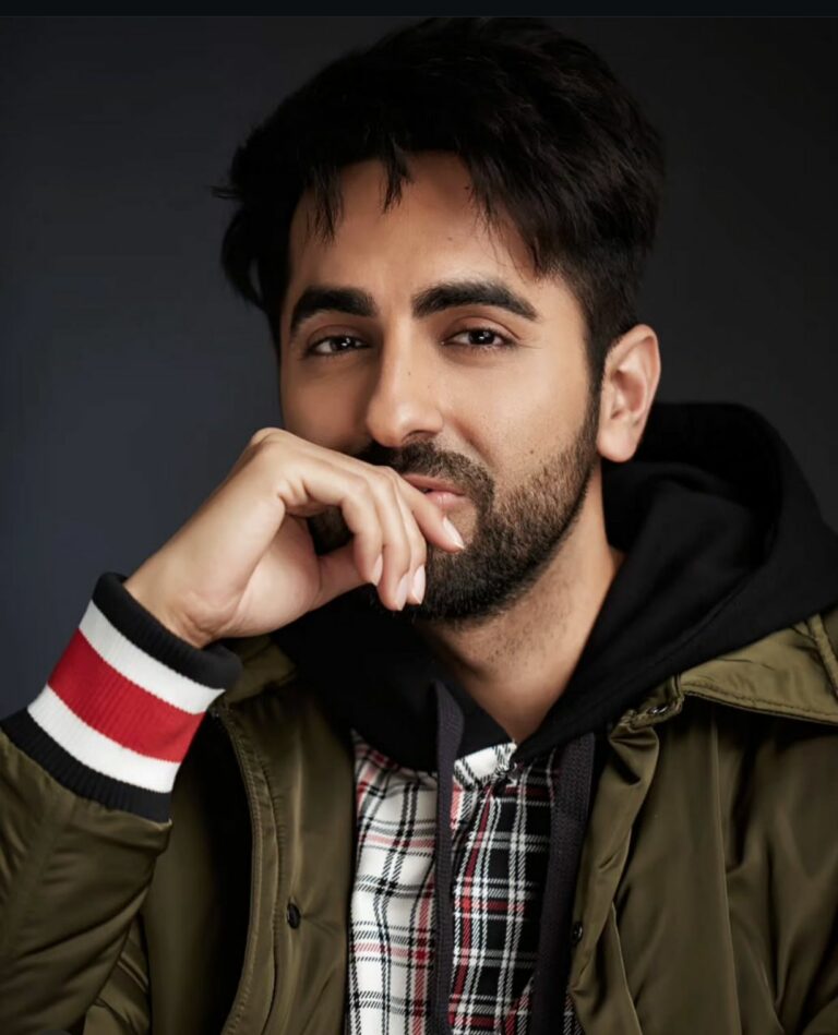 Top 5 Bollywood Actors We Want to See More On-Screen - Hind First